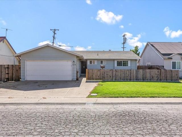 2216 Huston St, Marysville, CA 95901