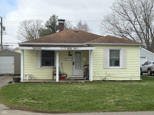 2216 Hawcreek Ave, Columbus, IN 47201