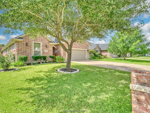 2216 Ironwood Drive