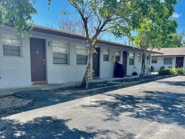 2216 Johnson St #3, Hollywood, FL 33020