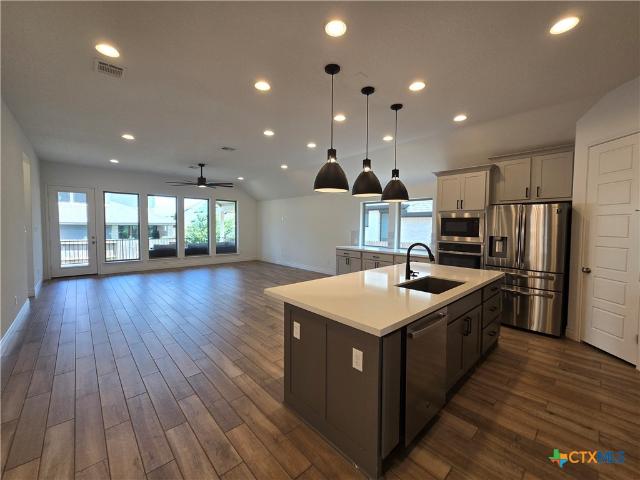 2216 Prado Drive