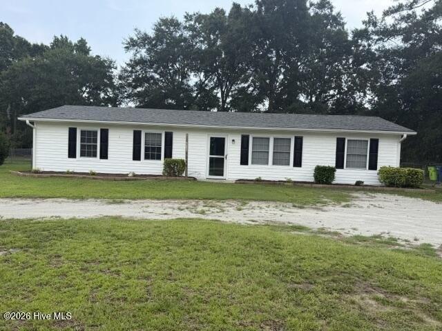 2216 Ridge Rd, New Bern, NC 28560
