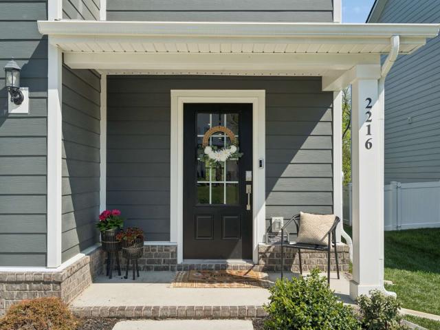 2216 Robert Gwynne Dr