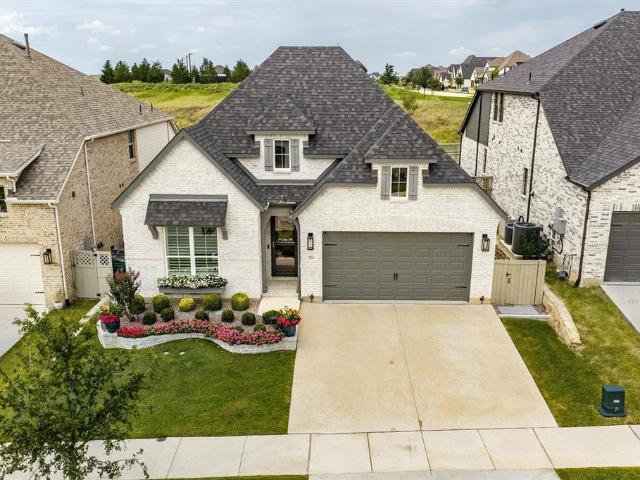 2216 Stella Lane