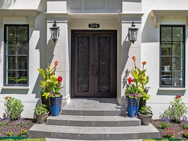 2216 Tangley St, Houston, TX 77005 | MLS #68153 | Compass
