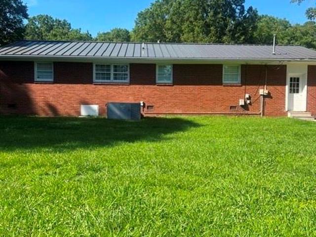 2216 White Store Road