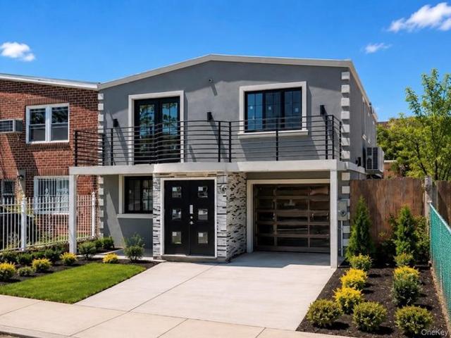 2216 93rd St, East Elmhurst, NY 11369