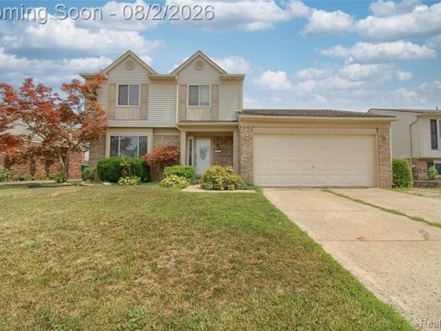 22171 Knollwood Dr, Brownstown Township, MI 48134