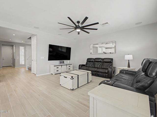 22179 n daniel drive