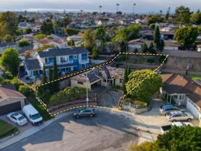2217 Margaret Ct, Redondo Beach, CA 90278