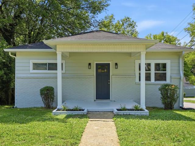 2217 N Chamberlain Ave, Chattanooga, TN 37406
