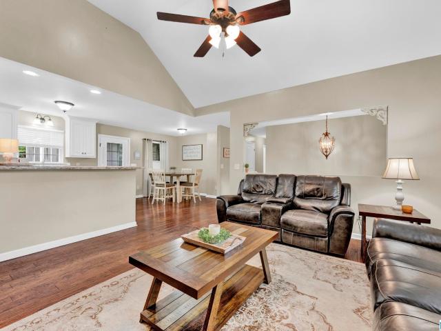 2217 Oscar Bradford Road