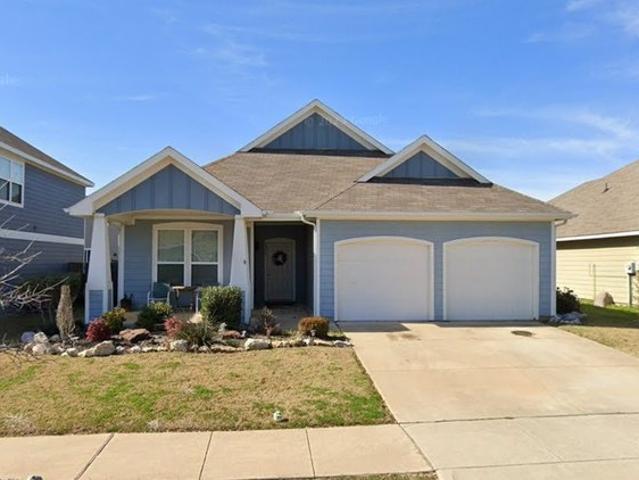 2217 Arrowhead Dr, Denton, TX 76207