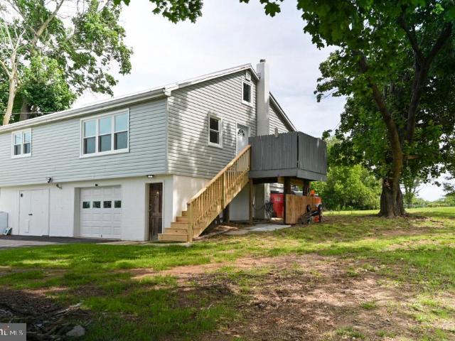 2217 Charles Town Road