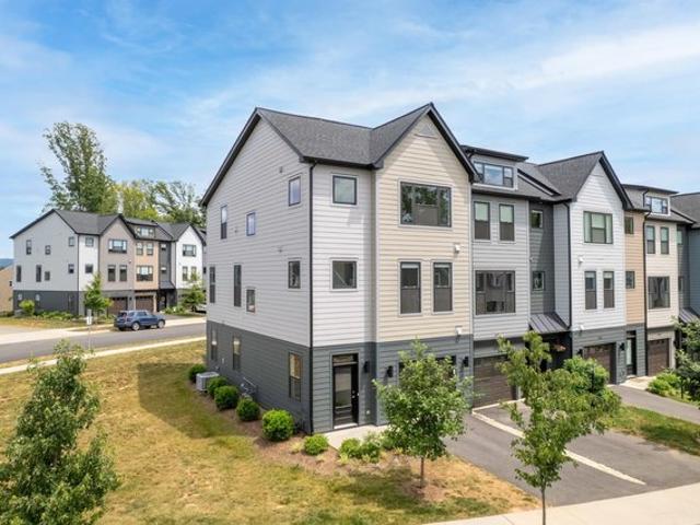 2217 Fowler Cir, Charlottesville, VA 22901