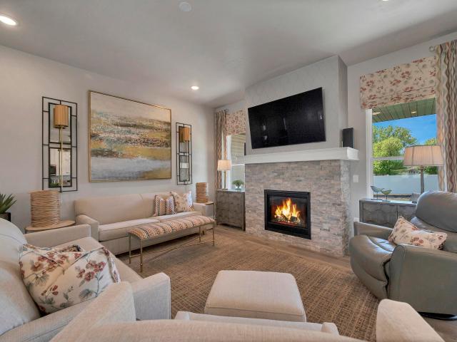 2217 fox point court