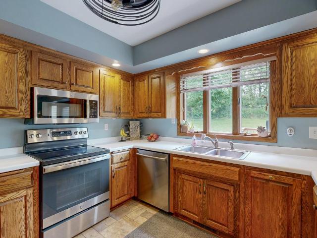 2217 Regent Lane SW