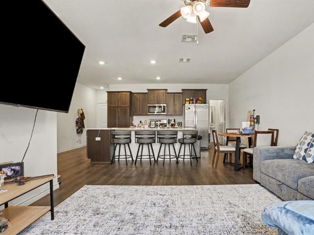 2217 Steer Creek Place