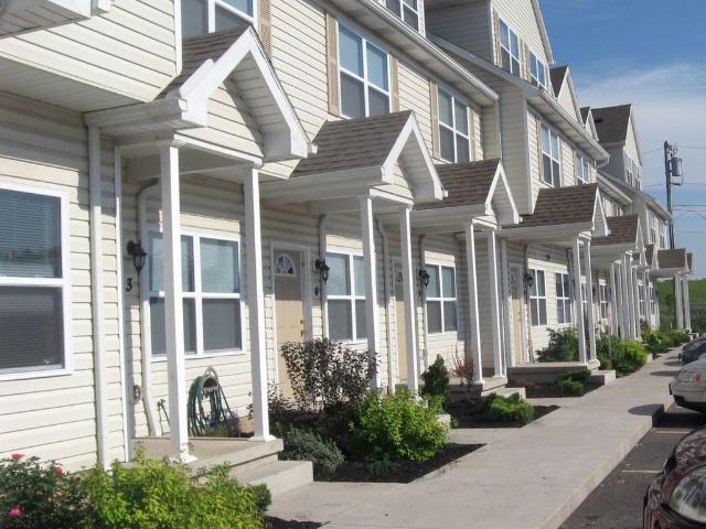 2217 Sweet Home Rd. 4 Bedroom Apartment for Rent at 2217 Sweet Home Rd, Amherst, NY 14228