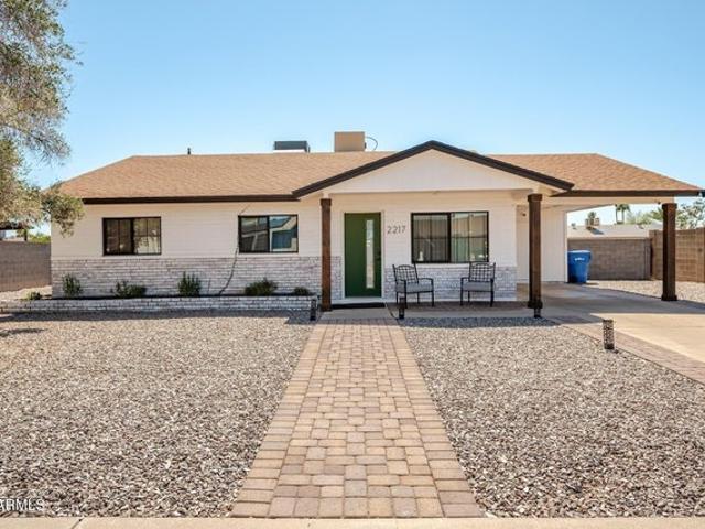 2217 W Michigan Ave, Phoenix, AZ 85023