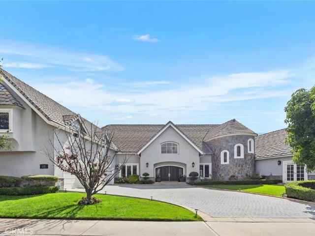 22187 Westcliff