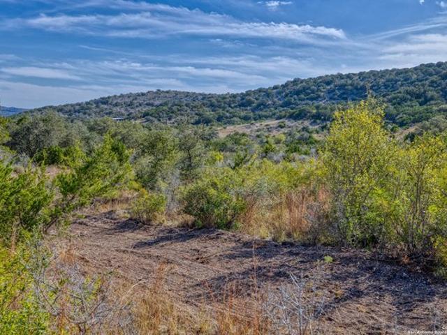 22189 State Highway 55, Uvalde, TX 78801