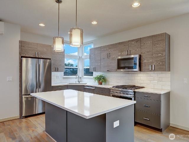 2218 NW 64th Street