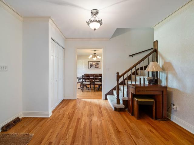2218 N Williamsburg Street