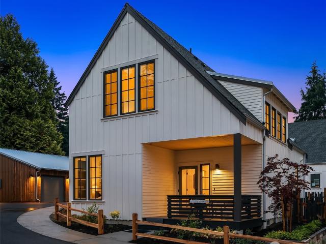 2218 NE 125th St, Seattle, WA 98125 | MLS #2477