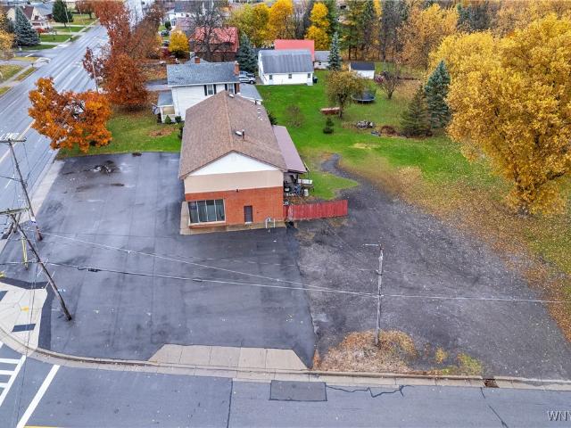 2218 Abbott Road