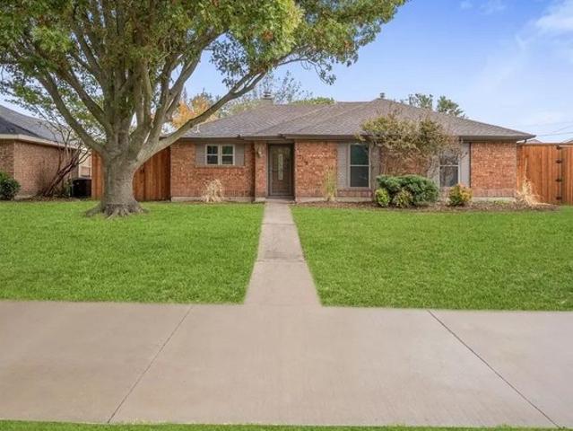 2218 Fuqua Rd, Rowlett, TX 75088
