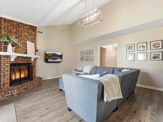 2218 Foxboro Drive