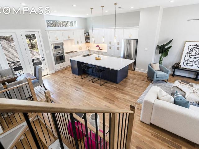 2218 Francis St, Houston, TX