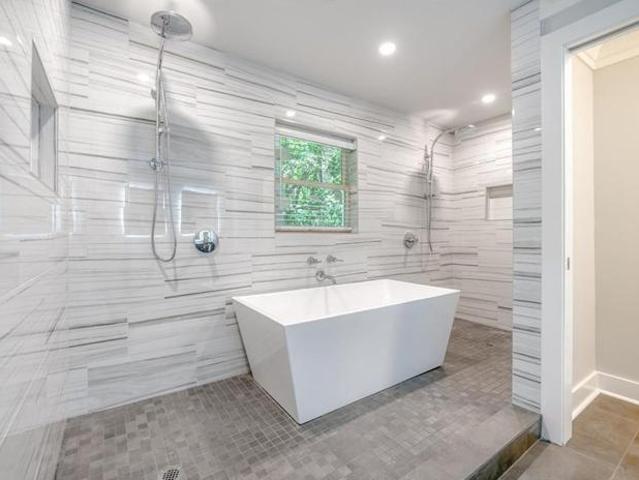 2218 Greencrest Dr, Atlanta, GA 30345