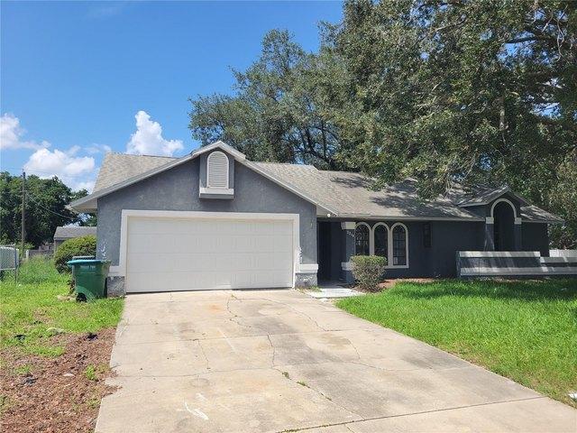 2218 Gretna Dr, Deltona, FL 32738