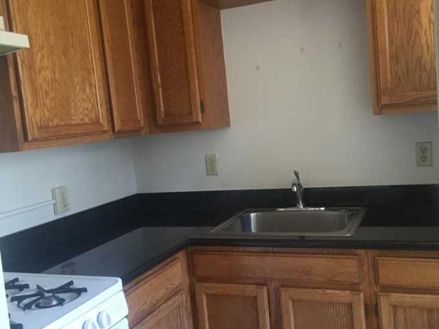 2218 Haste Street Studio Apartment for Rent at 2218 Haste St, Berkeley, CA 94704 Southside