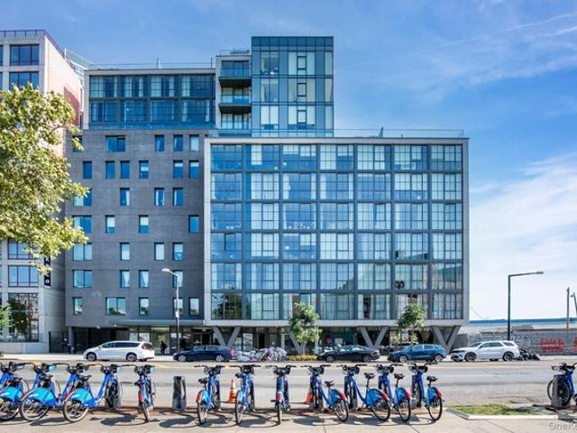 2218 Jackson Ave Apt 1006, Long Island City, NY 11101