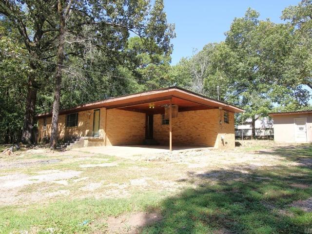 2218 Lakeshore Drive
