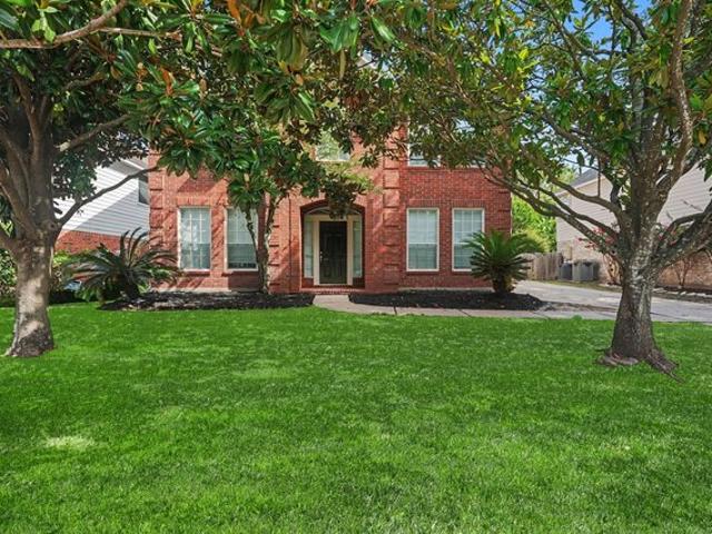 2218 Laurel Oaks Dr, Houston, TX 77014
