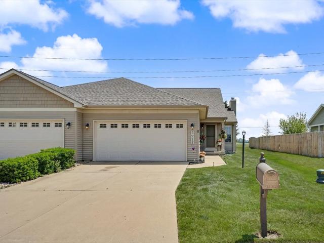 2218 Pebblebrook Lane