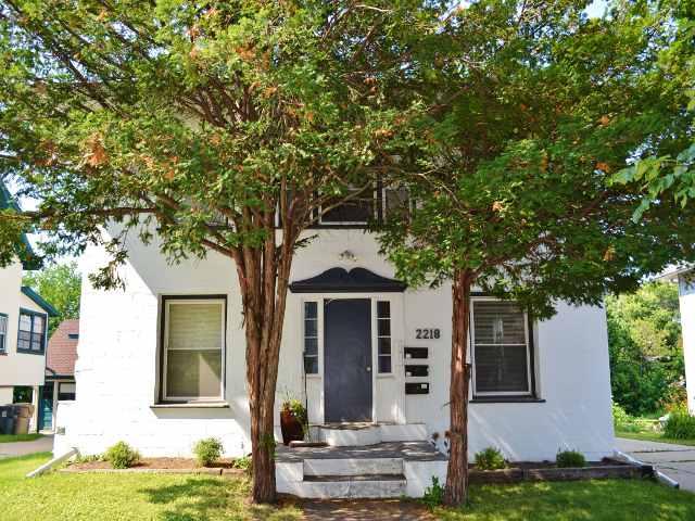 2218 Regent St