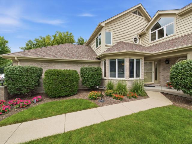 2218 Tamarack Drive