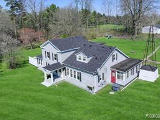2218 Wixom Road