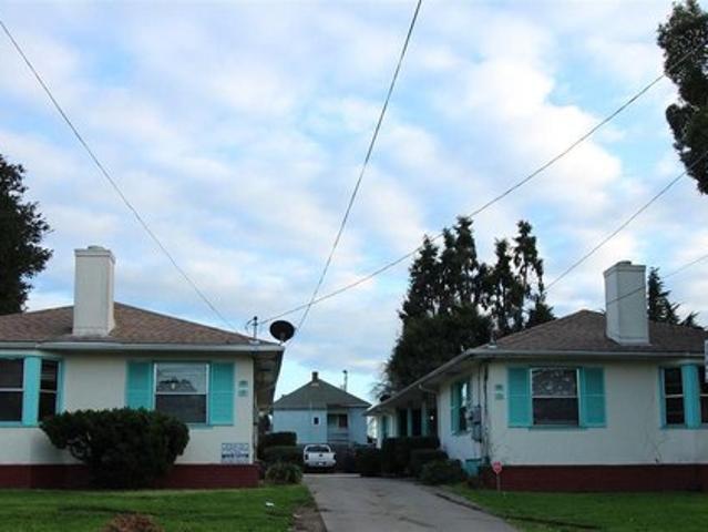 2218 82nd Ave, Oakland, CA 94605