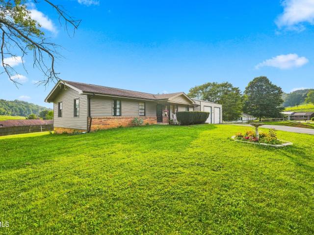 22197 Green Village Drive