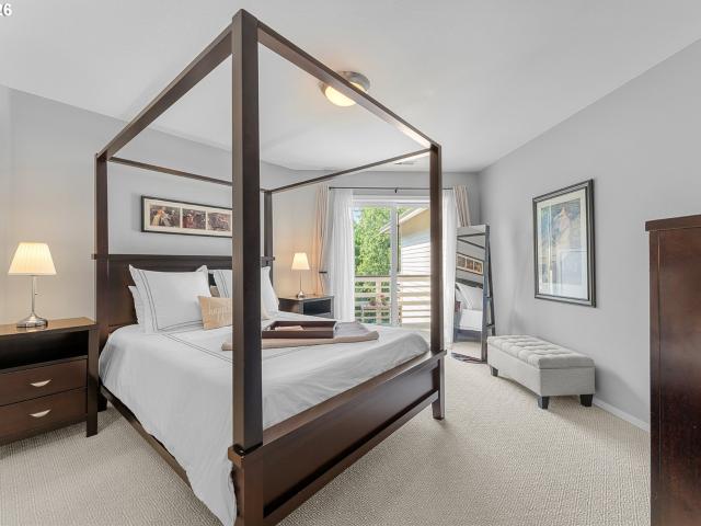 22195 chelan loop