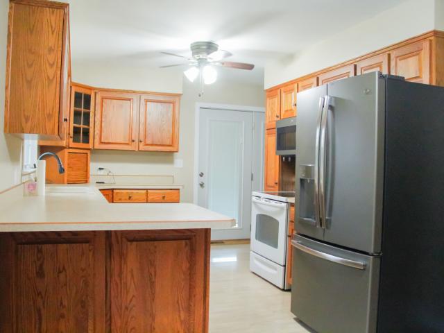 2219 N 2829th Road