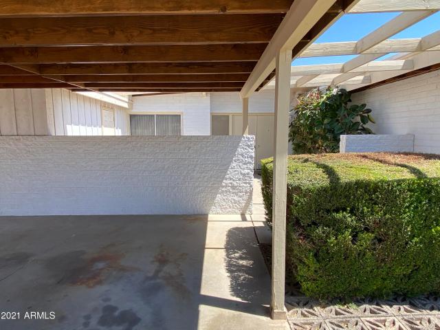 2219 N 73RD Place