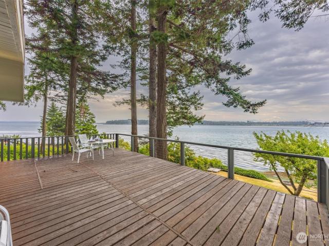 2219 N Nugent Road