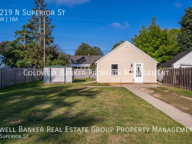 2219 N Superior St, 1 bed, 1 full bath